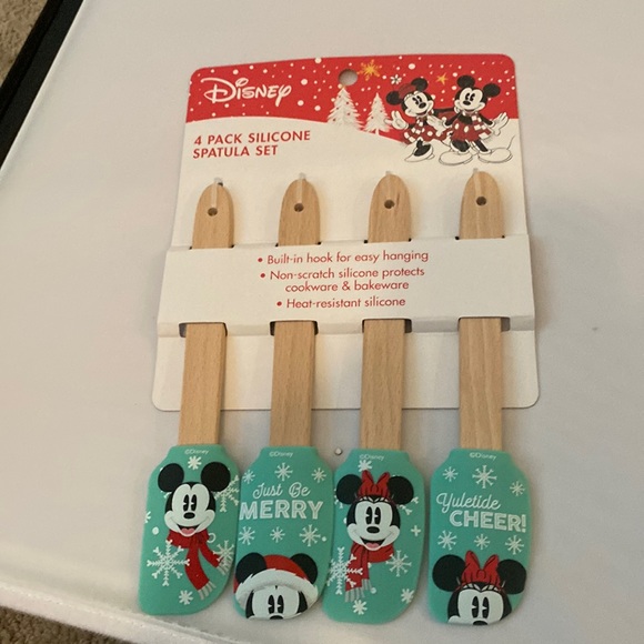 Disney | Kitchen | Disney Minnie And Mickey 4 Pack Spatula | Poshmark
